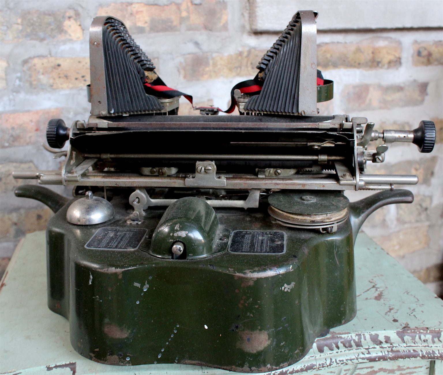 Oliver Typewriter Company, est. 1896 - Made-in-Chicago Museum